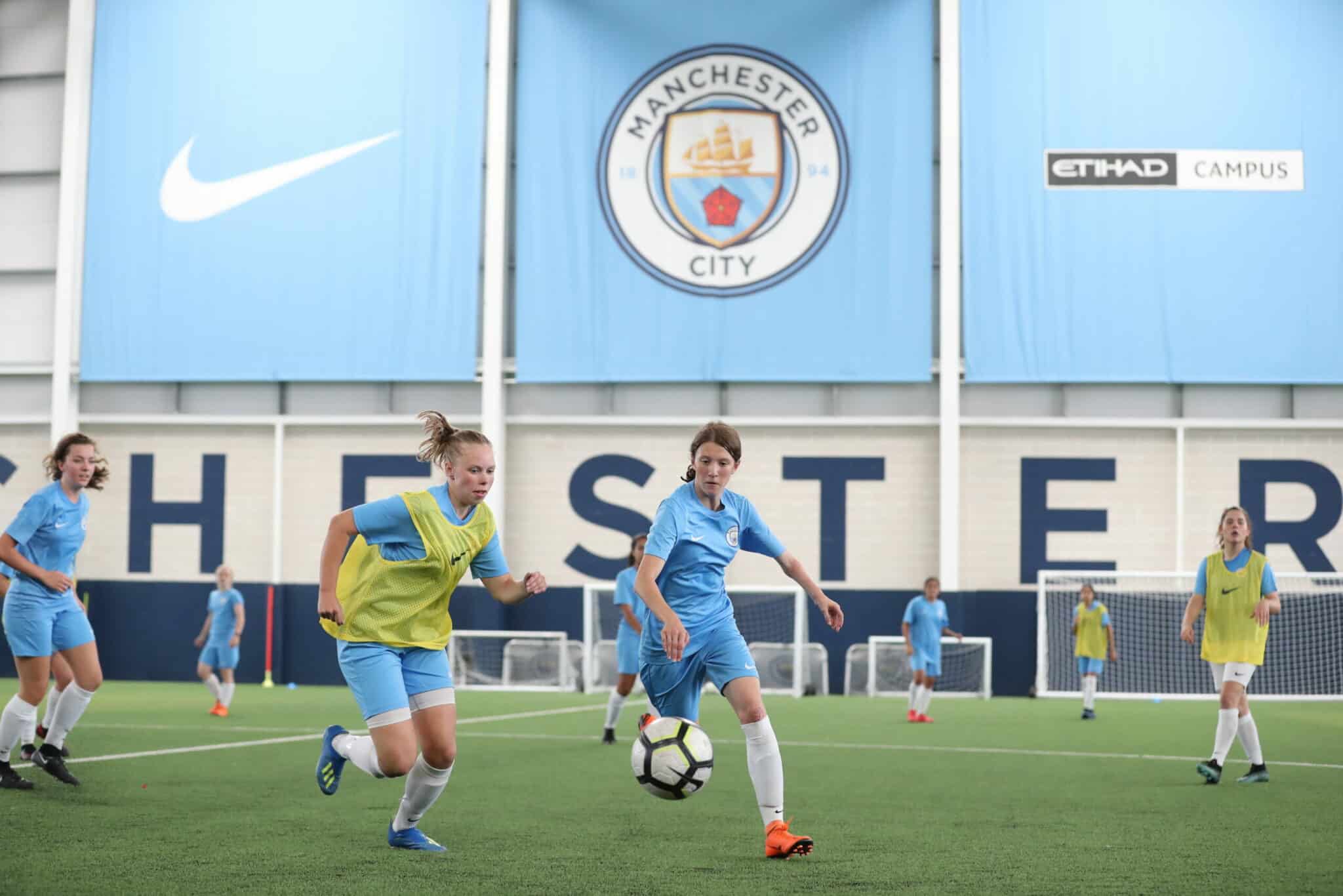 TOP 7 best soccer camps for girls 2026