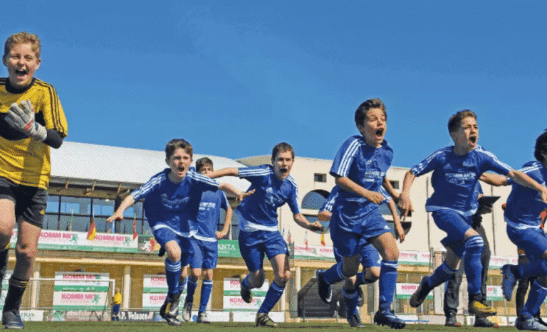 Organiser un Tournoi de Football : Les 7 Secrets de la Réussite.